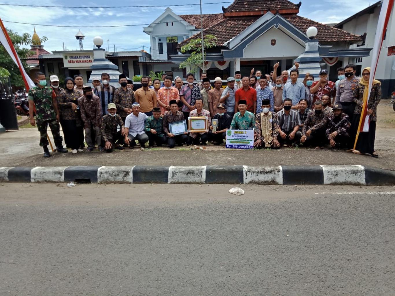 DESA MUNJUNGAN ADALAH JUARA ADIPURA - Website Desa Munjungan